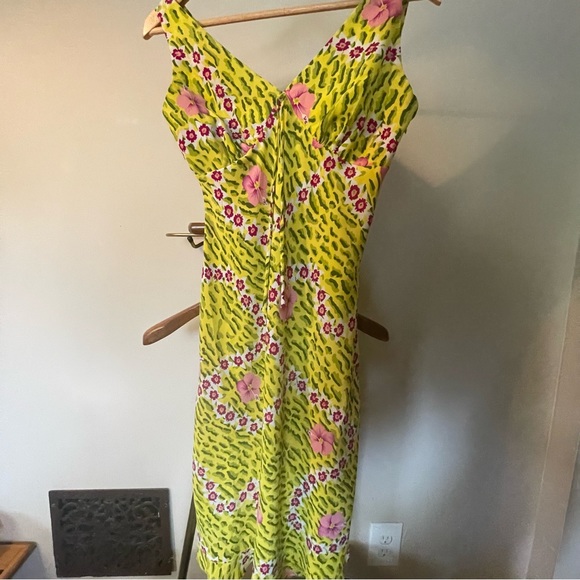 Millenium | Dresses | Millennium Green Floral Midi Dress Size Small ...